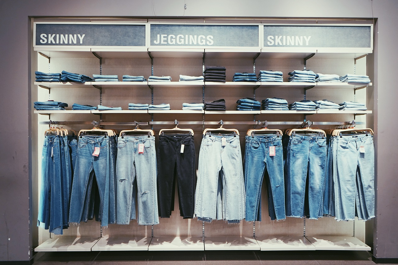 Comment bien choisir un jean en ligne ? - Guide Achat Conseil Comment bien choisir un jean en ligne ? - Guide Achat Conseil